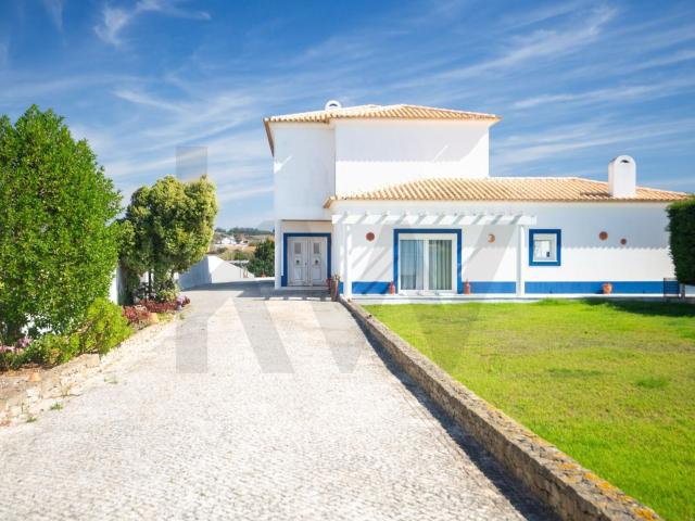 Undisclosed Address, Encarnação, Portugal