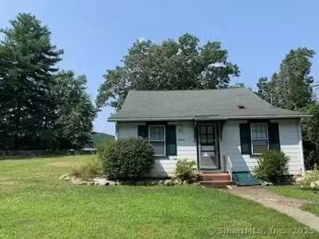 Undisclosed Address, Lyme, CT 06371