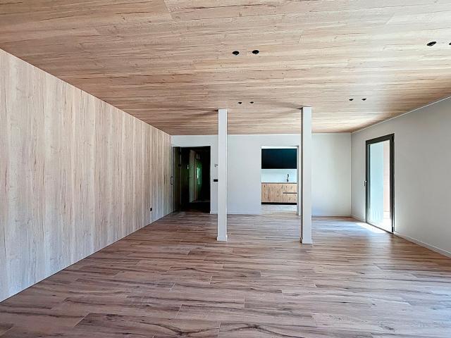 Undisclosed Address, Tarter El, AD