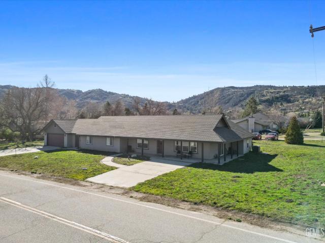 Undisclosed Address, Tehachapi, CA 93561 | MLS #202601 | Compass