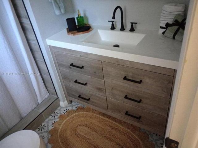 Undisclosed Address, Venice, FL 34293