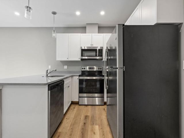 Undisclosed Address, Wellesley