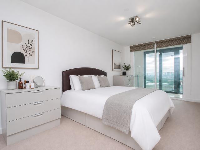 Unex Tower, Stratford, London E15, 2 bed flat to rent, £2,850 pcm | PrimeLocation
