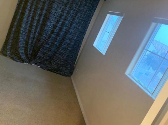 Unfurnished room available in beautiful home
