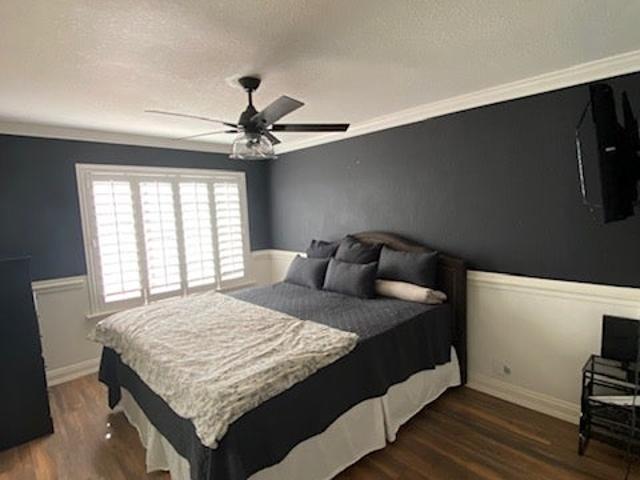 UNFURNISHED ROOM FOR RENT