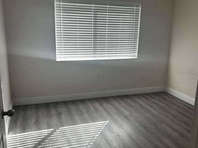 Unfurnished room for rent