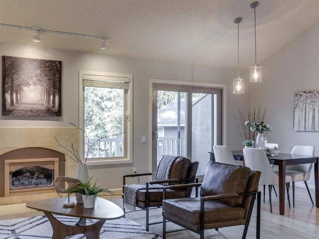 Unfurnished room, trees, privacy