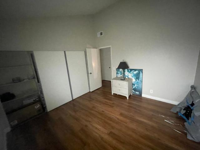 Unfurnished room