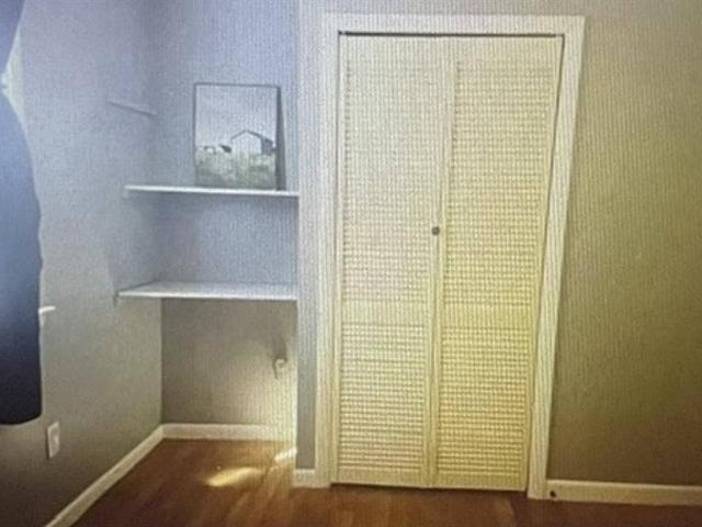 Unfurnished room