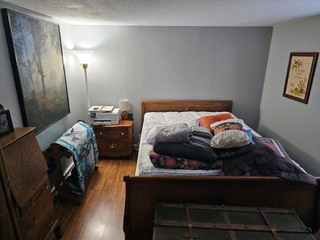 Unfurnished Room