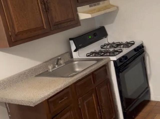Unfurnished Studio Basement 2 rooms $2000