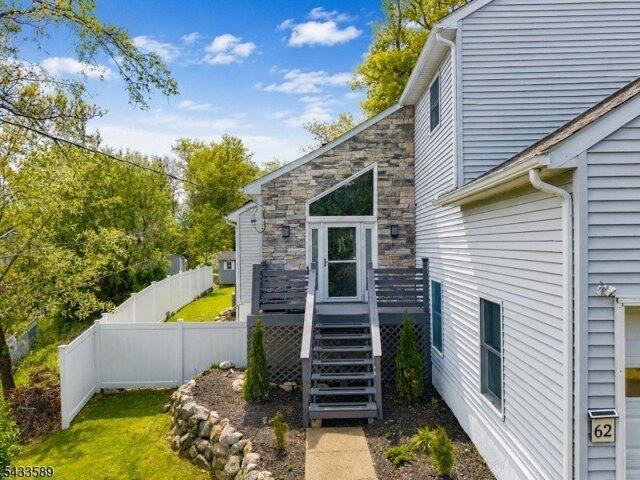 Unger Ave, Hopatcong, Home For Sale