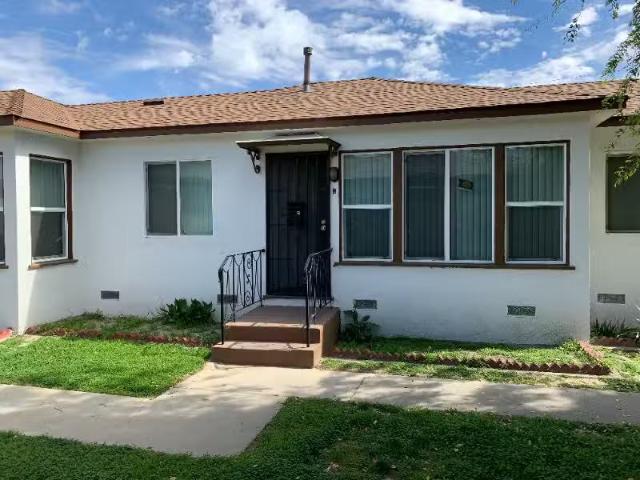 Unit B 3605 Los Flores Blvd #B