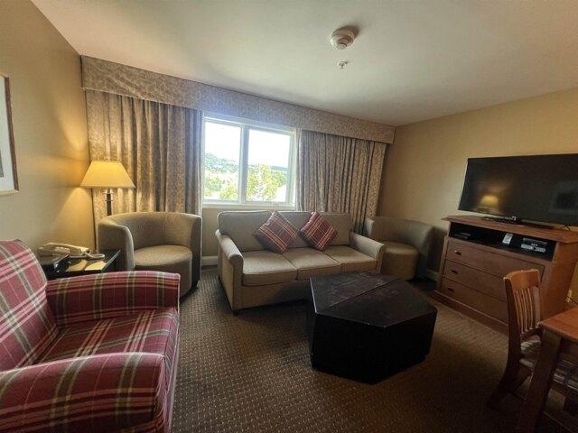 / Unit /, Dover, Condo For Sale