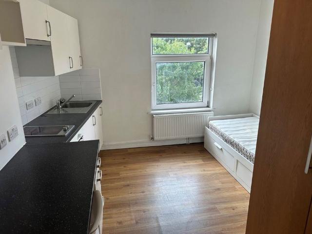 Unit 11 Lower Holyhead Road