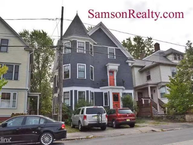 Unit 1 83 Irving Ave
