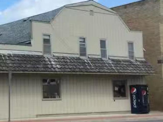 Unit 3 387 State St N