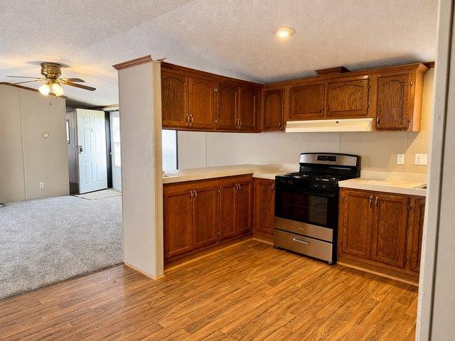 Unit 76, Eureka, IL 61530