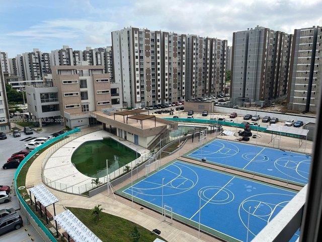 Unit 803, Cra 22 Manglar East Torre G, CA 00000