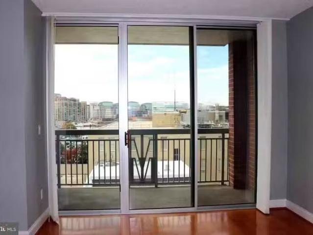 Unit/Flat/Apartment, Unit/Flat ARLINGTON, VA 1020 N Highlan.