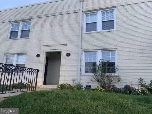 Unit/Flat/Apartment, Colonial ARLINGTON, VA 734 N Oakland St