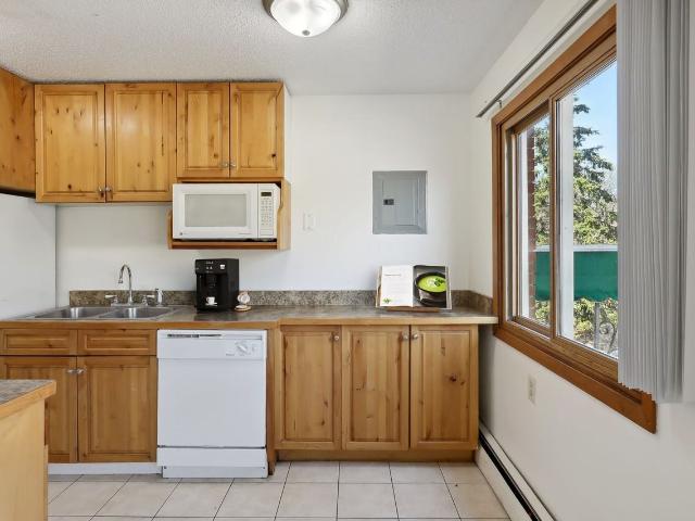 Unity View Apartments 2 Bedroom Apartment for Rent at 476 75th Ave Ne, Fridley, MN 55432