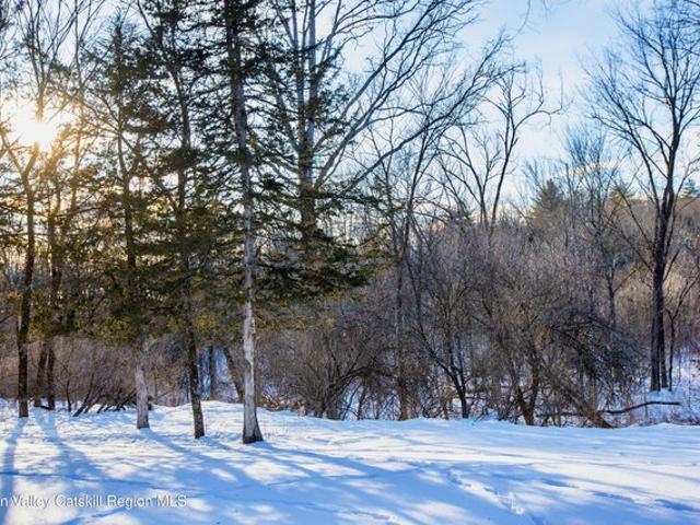 Unity Ln, New Paltz, NY 12561