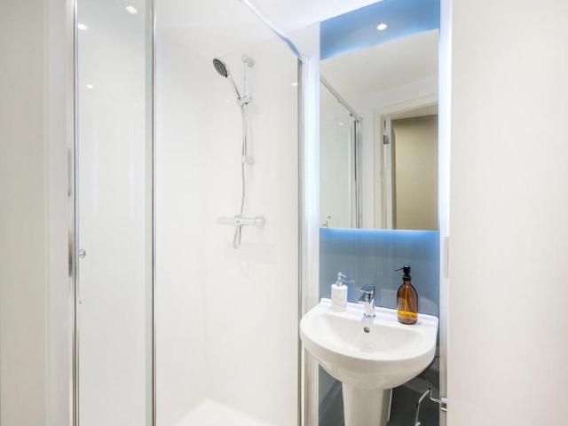 Unity Street, Bristol BS2 1 bed in a flat share to rent £1,127 pcm £260 pw