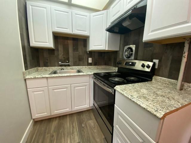 University Manor 1 Bedroom Apartment for Rent at 5026 20th Ave Ne, Seattle, WA 98105 University District