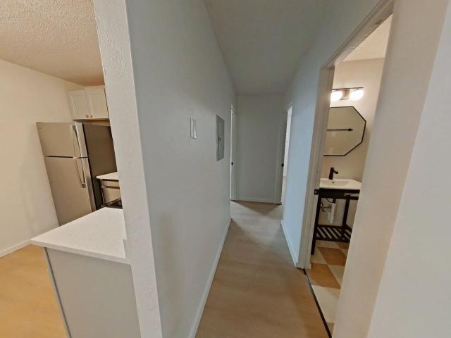 University Manor 1 Bedroom Apartment for Rent at 745 E 15th Ave, Eugene, OR 97401 West University