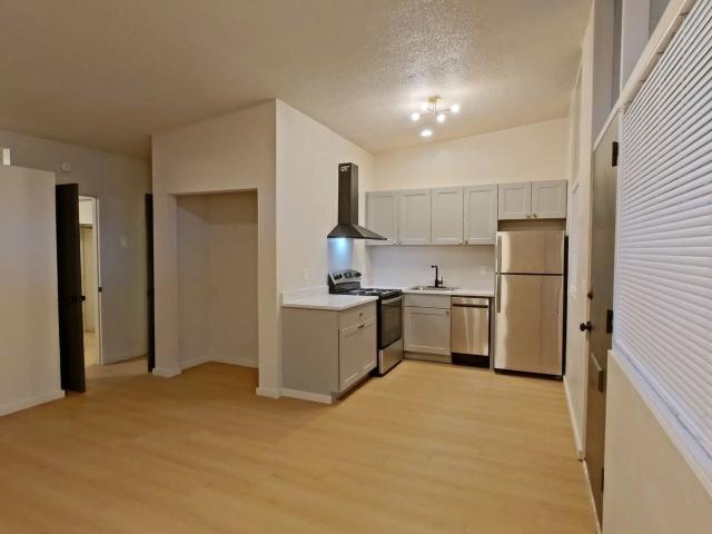 University Manor 1 Bedroom Apartment for Rent at 745 E 15th Ave, Eugene, OR 97401 West University