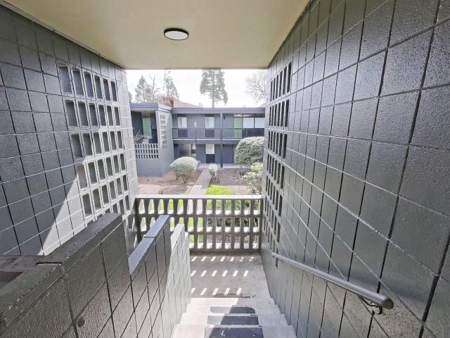 University Manor 3 Bedroom Apartment for Rent at 745 E 15th Ave, Eugene, OR 97401 West University