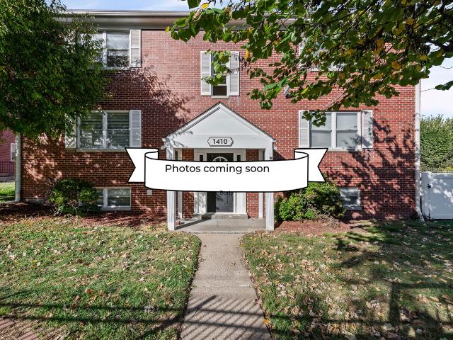 University Meadows 1 Bedroom Apartment for Rent at 4818 Paseo Blvd, Kansas City, MO 64110 Eastern 49 63