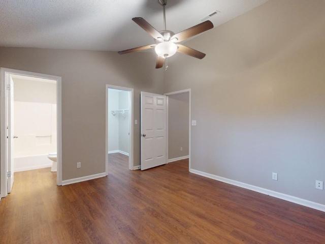University Northside Apartments 2 Bedroom Apartment for Rent at 9517 Newell Hickory Grove Rd, Charlotte, NC 28215 Eastway