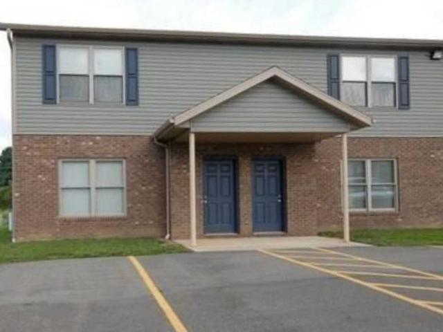 University Commons 4 Bedroom Apartment for Rent at 1013 Residence Dr, Lemont Furnace, PA 15456