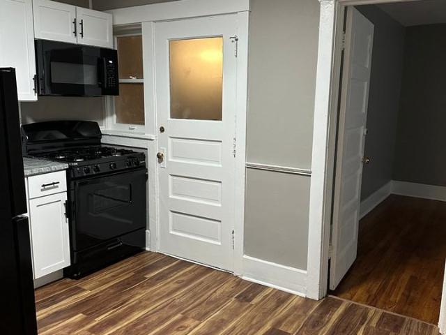 University Court 1 Bedroom Apartment for Rent at 3506 Jackson St, Omaha, NE 68105
