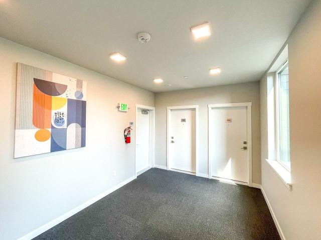 University Flats Apartments 1 Bedroom Apartment for Rent at 5521 15th Ave Ne, Seattle, WA 98105 University District