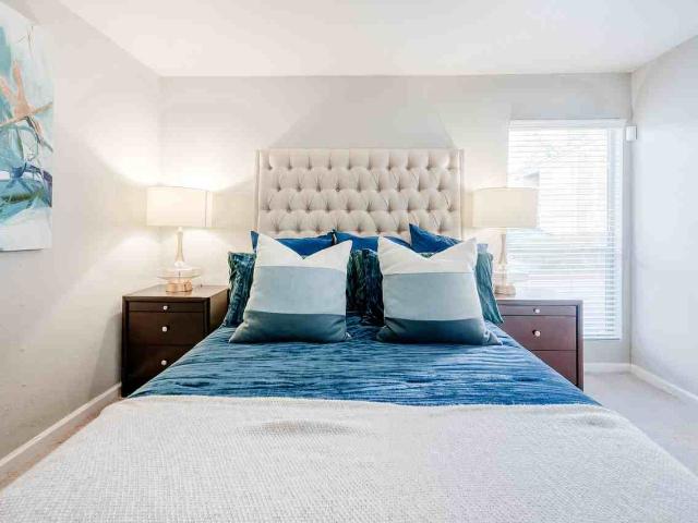 University Green Studio Apartment for Rent at 1620 Bay Area Blvd, Houston, TX 77058 Clear Lake