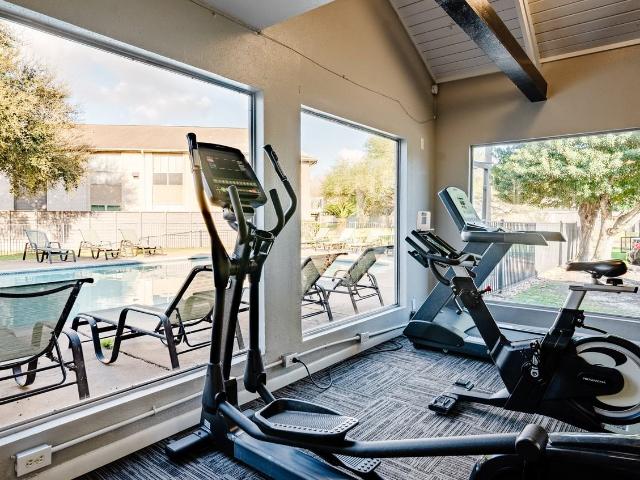 University Green 1 Bedroom Apartment for Rent at 1620 Bay Area Blvd, Houston, TX 77058 Clear Lake