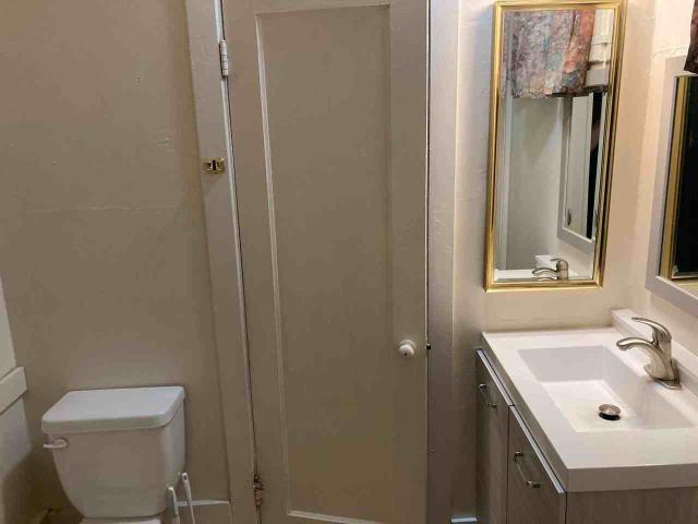University Heights 2 Bedroom Apartment for Rent at 2211 Ne 50th St, Seattle, WA 98105 University District