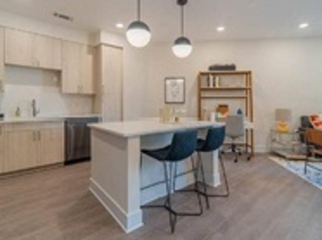 University Hill Apartments
