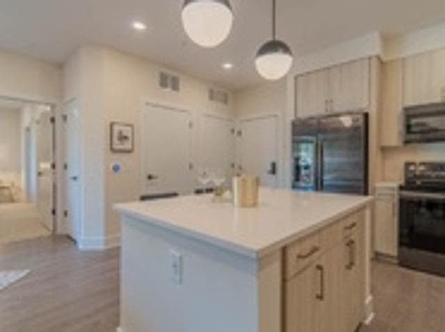 University Hill Apartments