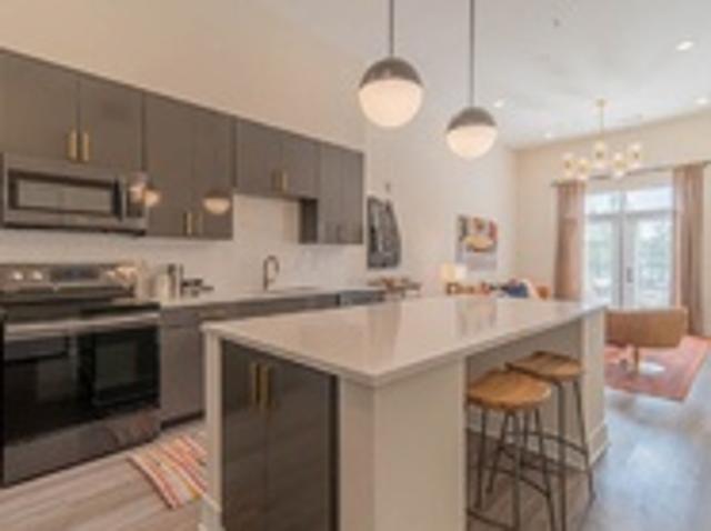 University Hill Apartments