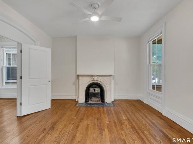 University Pl, New Haven, Home For Sale