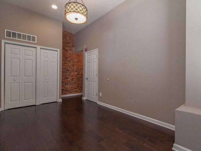 University Place Apartments Studio Apartment for Rent at 617 W Lexington St, Baltimore, MD 21201 University of MD at Baltimore