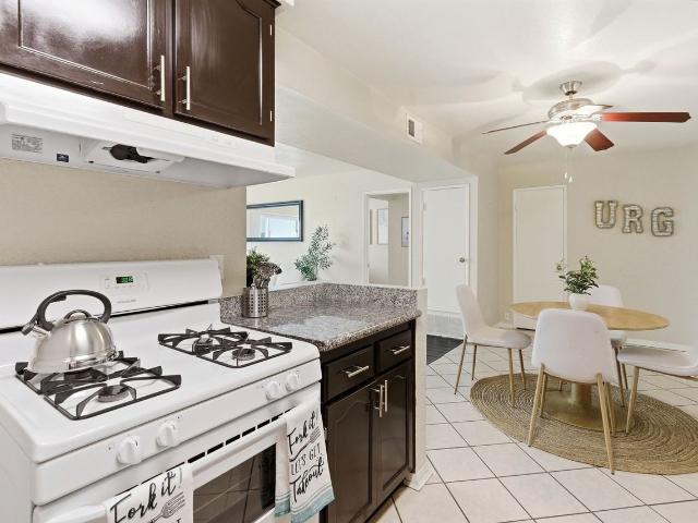 University Riverside Gardens 1 Bedroom Apartment for Rent at 3996 Iowa Ave, Riverside, CA 92507 University