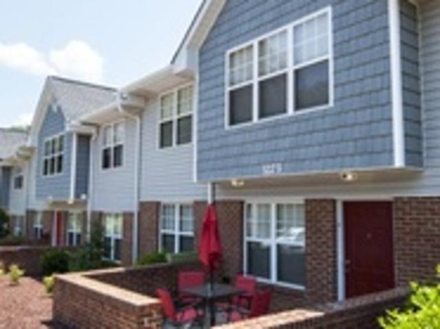 University Suites