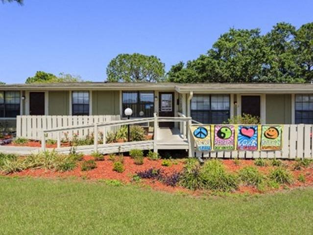University Square Two Bedroom One Bath Apartment