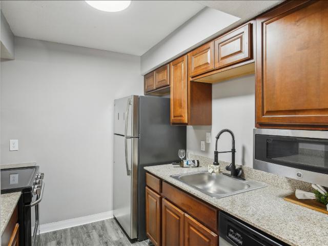 University Villa Apartments 2 Bedroom Apartment for Rent at 2966 Francis St, Kansas City, KS 66103 Rosedale