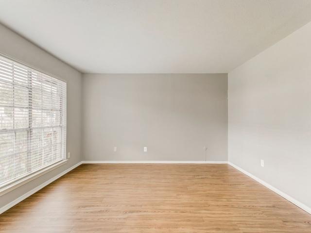 University Villas Apartments